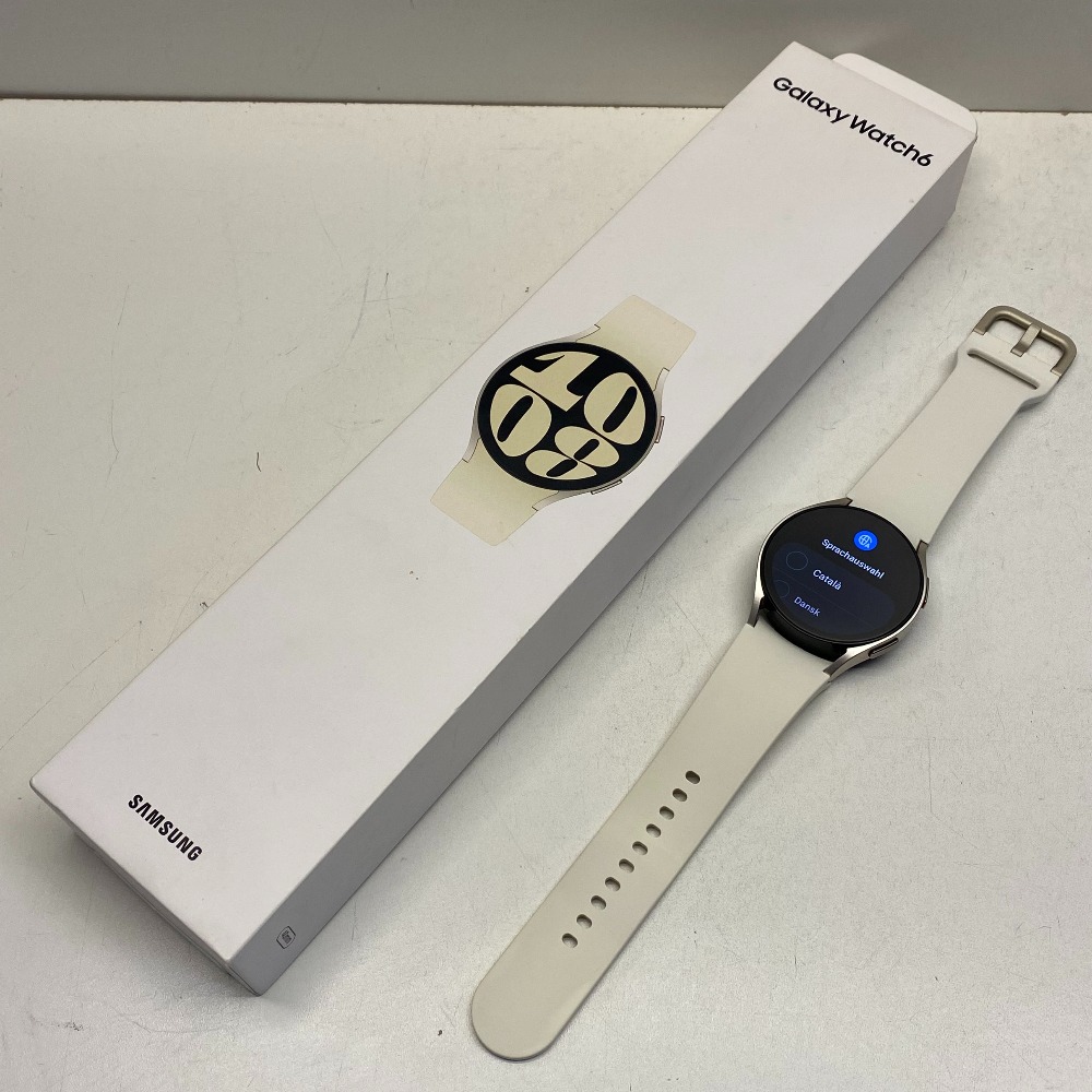 Pre-owned Samsung Galaxy Watch6 Model SM-R930 40mm in Gold Boxed - Own4Less